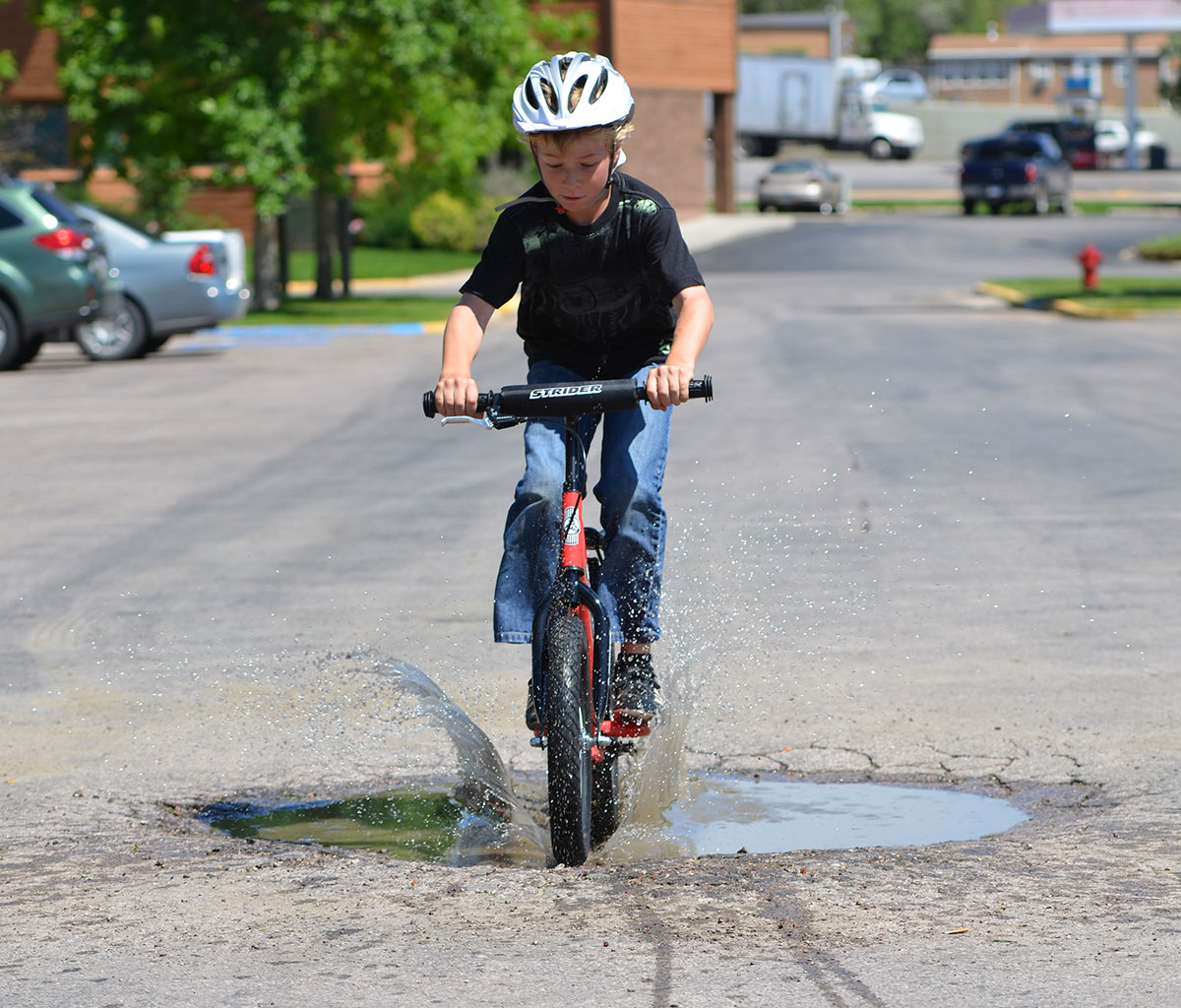 Strider Sports SS-1 Strider Super 16 - Latitude 45 Bicycles