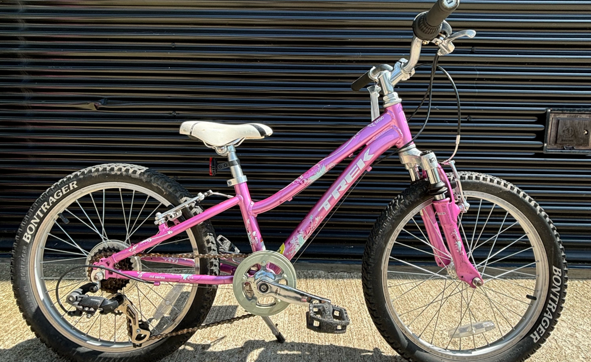 Trek USED BIKE : TREK PRECALIBER 20 : PINK - Mike's Bike Shop