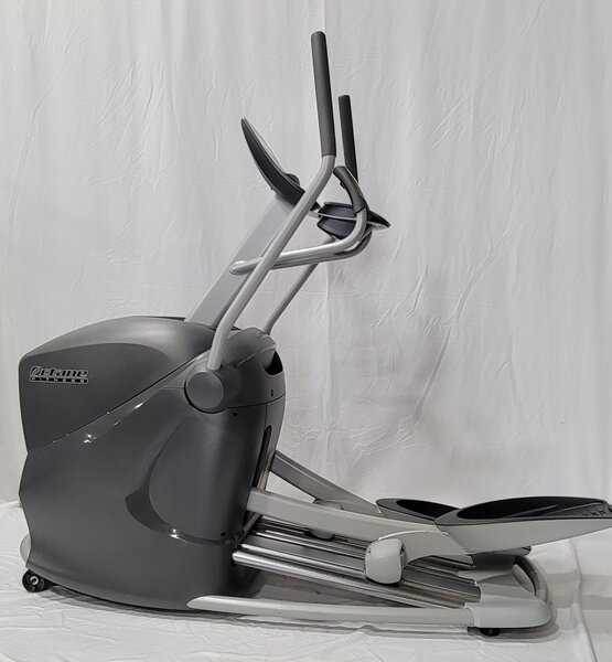 Scheller's - Refurbished Used Elliptical Octane Q35x - Scheller's ...