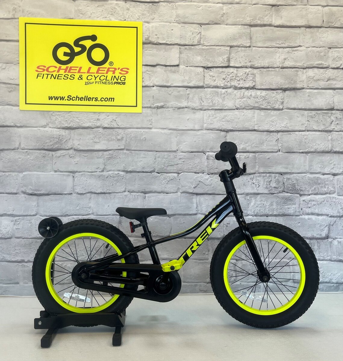 Scheller's - Refurbished Used Trek Precaliber 16 - Scheller's Fitness ...