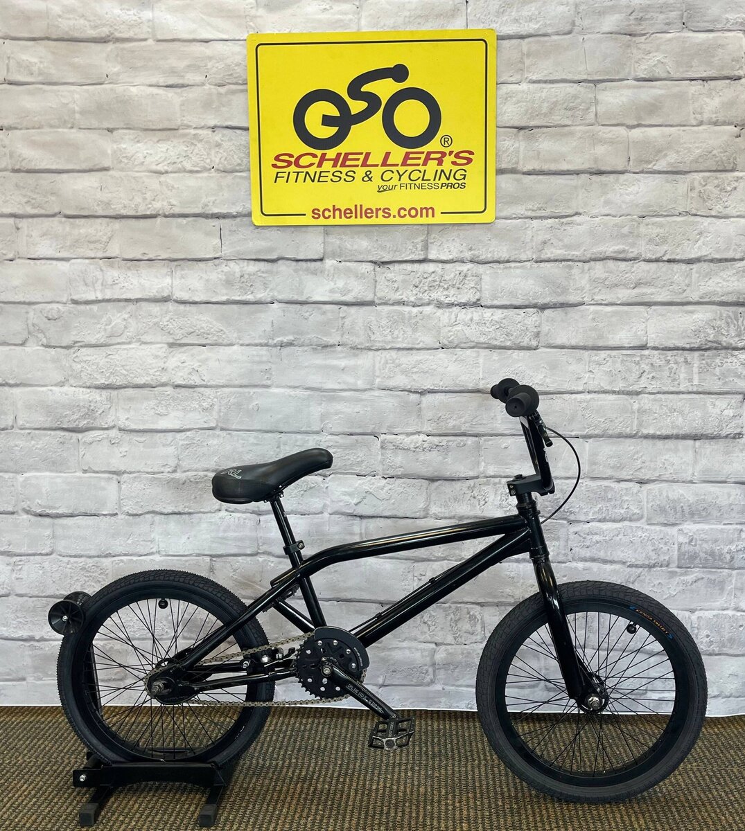Scheller's - Refurbished Used REDLINE 20" - Scheller's Fitness ...