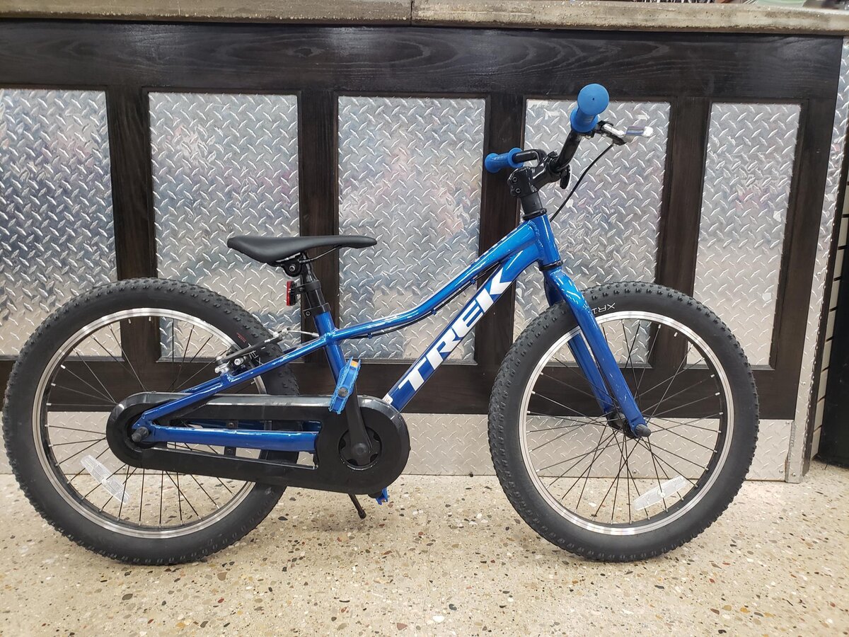Trek USED Trek Boys Precaliber 20" CST Blue - Emery's Cycling Triathlon ...