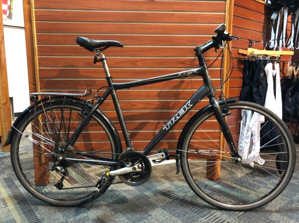 Trek USED Trek 7.3 FX Large Hybrid Black - Massachusetts Bike Shop - Landry's Bicycles