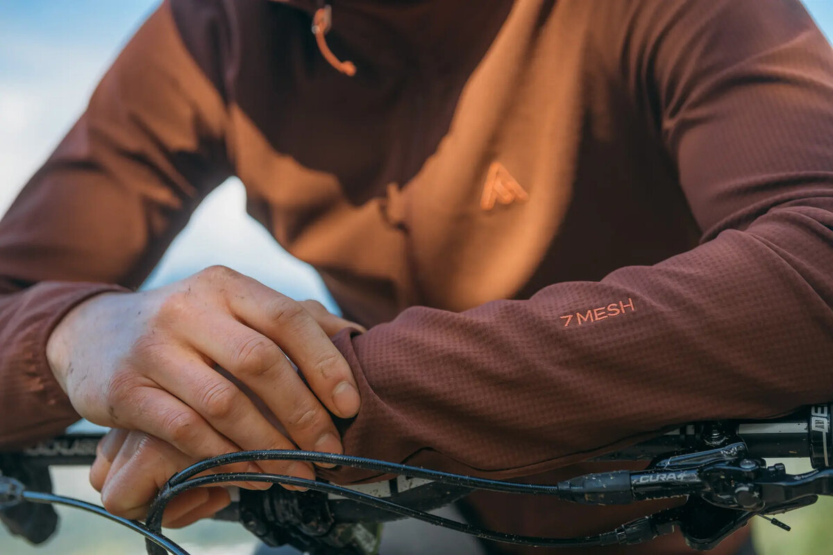 7mesh Spruce Hoody - Bow Cycle | Calgary, AB | Bike Shop