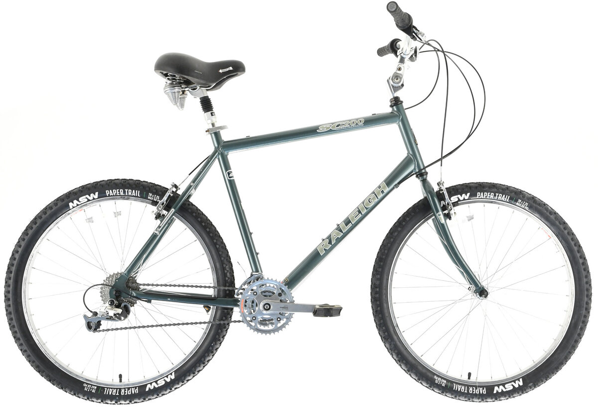 Raleigh SC200 - 22" - Wheel & Sprocket | One of America's Best Bike Shops