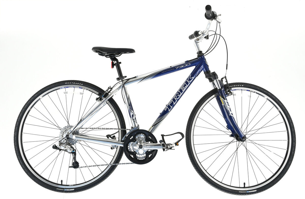 Trek MultiTrack 7300 - 17.5" - Wheel & Sprocket | One of America's Best Bike Shops