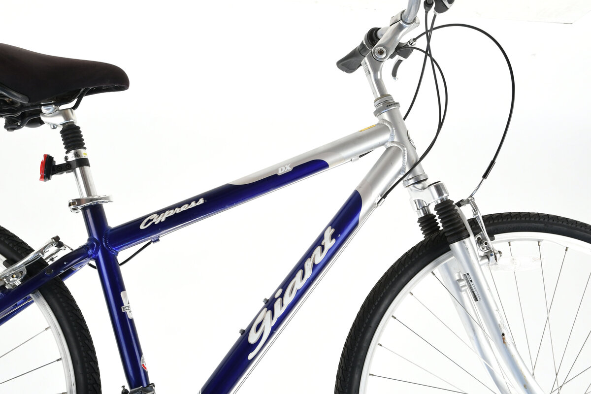 Giant Cypress Dx Hybrid Bike