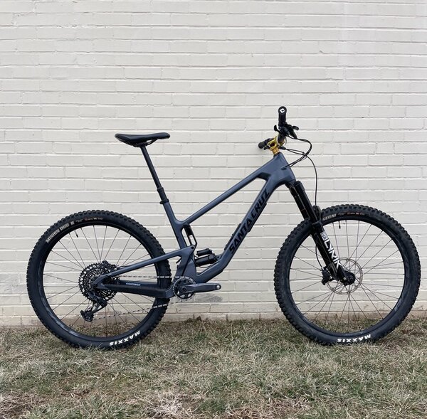 Santa Cruz Hightower C Custom Previously Pedaled - Dirt Rooster ...